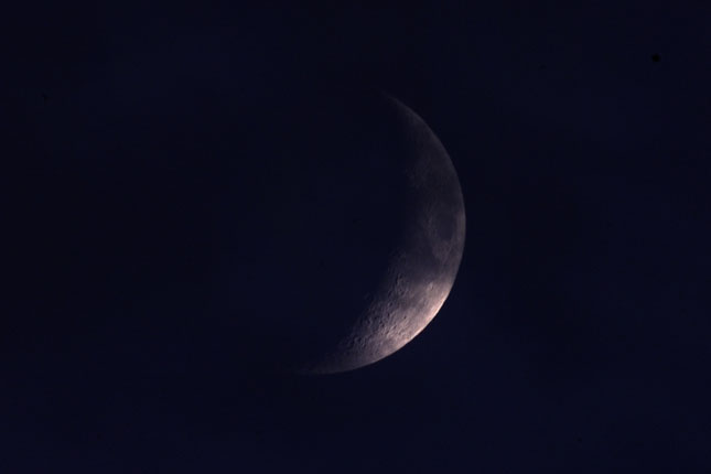 Neunmal Mond mit Wolken - Cremers Photoblog - derStandard.at › Inland