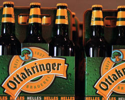 Diskonter Hofer angelt sich Ottakringer Bier - Handel - derStandard.at ...