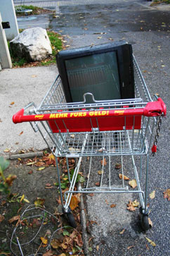 Ansichtssache: Einkaufswagerl auf Abwegen - 21., Floridsdorf ...