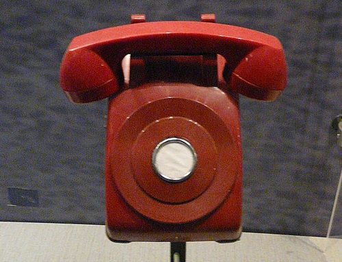 Ein Telefonat für den Frieden - International - derStandard.at ...