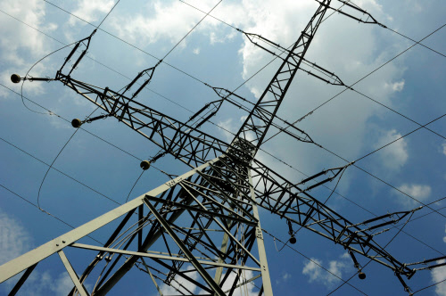 Leistungselektronik für die Stromnetze der Zukunft - Forschung Spezial ...