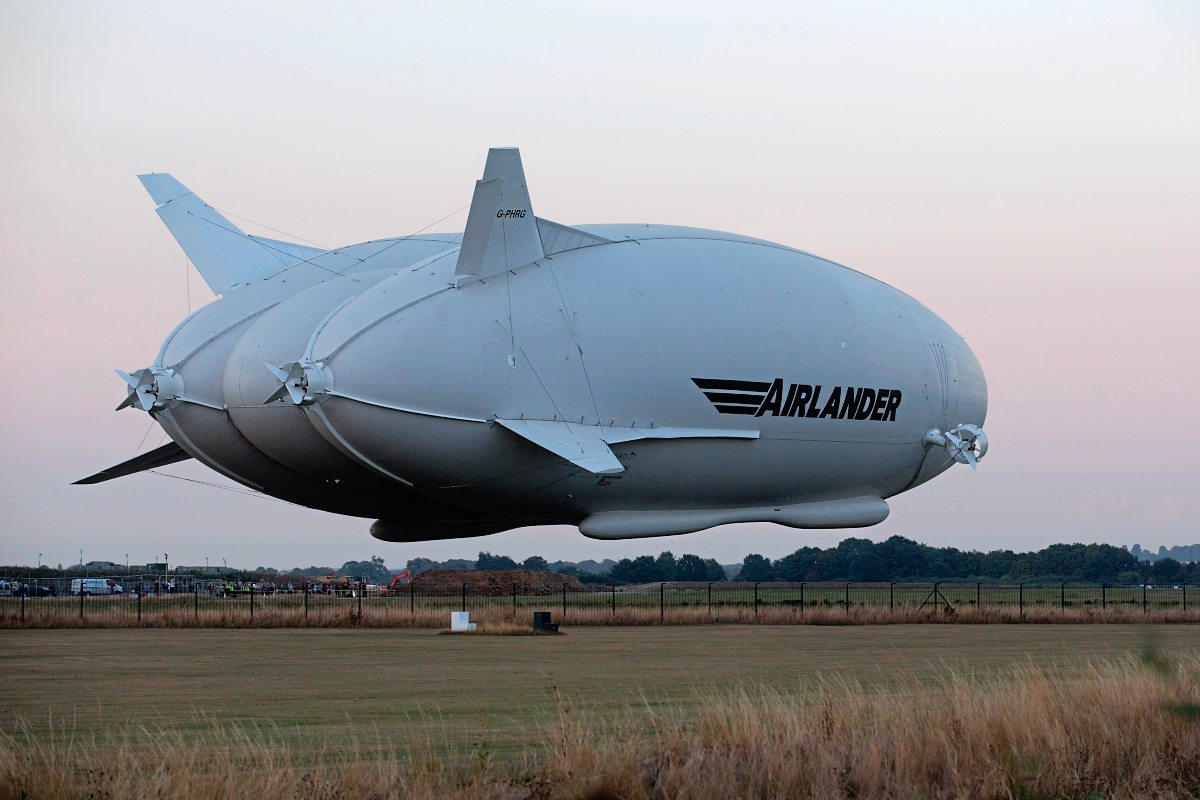 "Airlander 10" hebt nach Reparatur wieder ab - Reisen aktuell ...