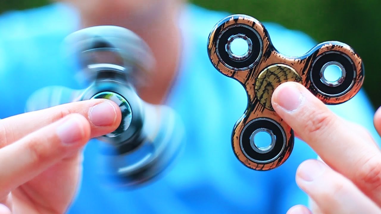 Gadget-Hype: Fidget Spinner sind das neue "Pokèmon Go" - Webmix ...