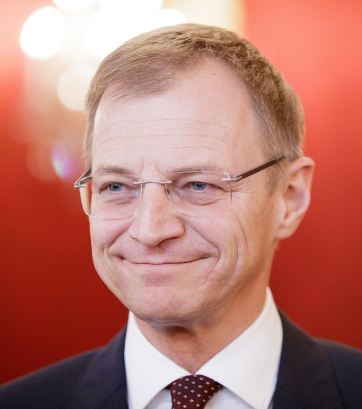 Oberösterreich: Sparpläne im Kulturbereich - Kulturpolitik der ...