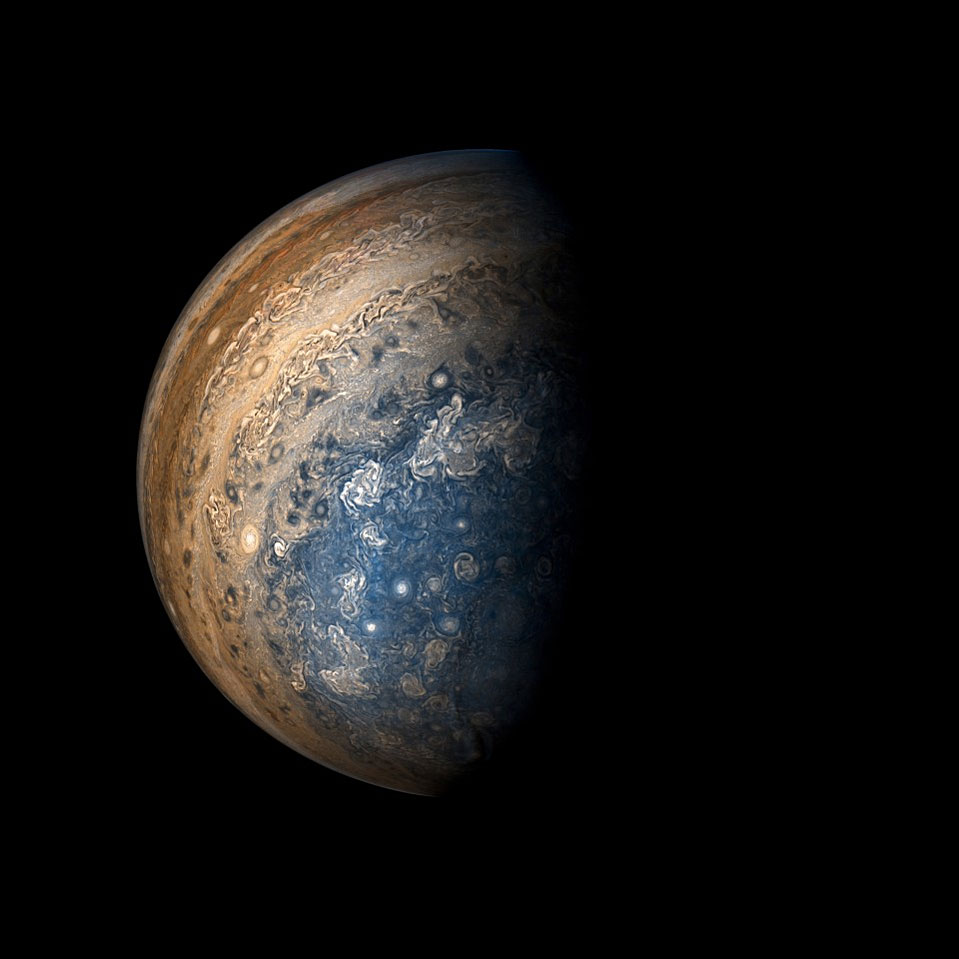 Spektakuläre Jupiter-Bilder bei achter Planeten-Umrundung - Jupiter ...