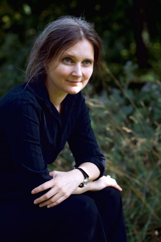 Marion Poschmann: Pudriger Staub der Unwirklichkeit - Literatur ...