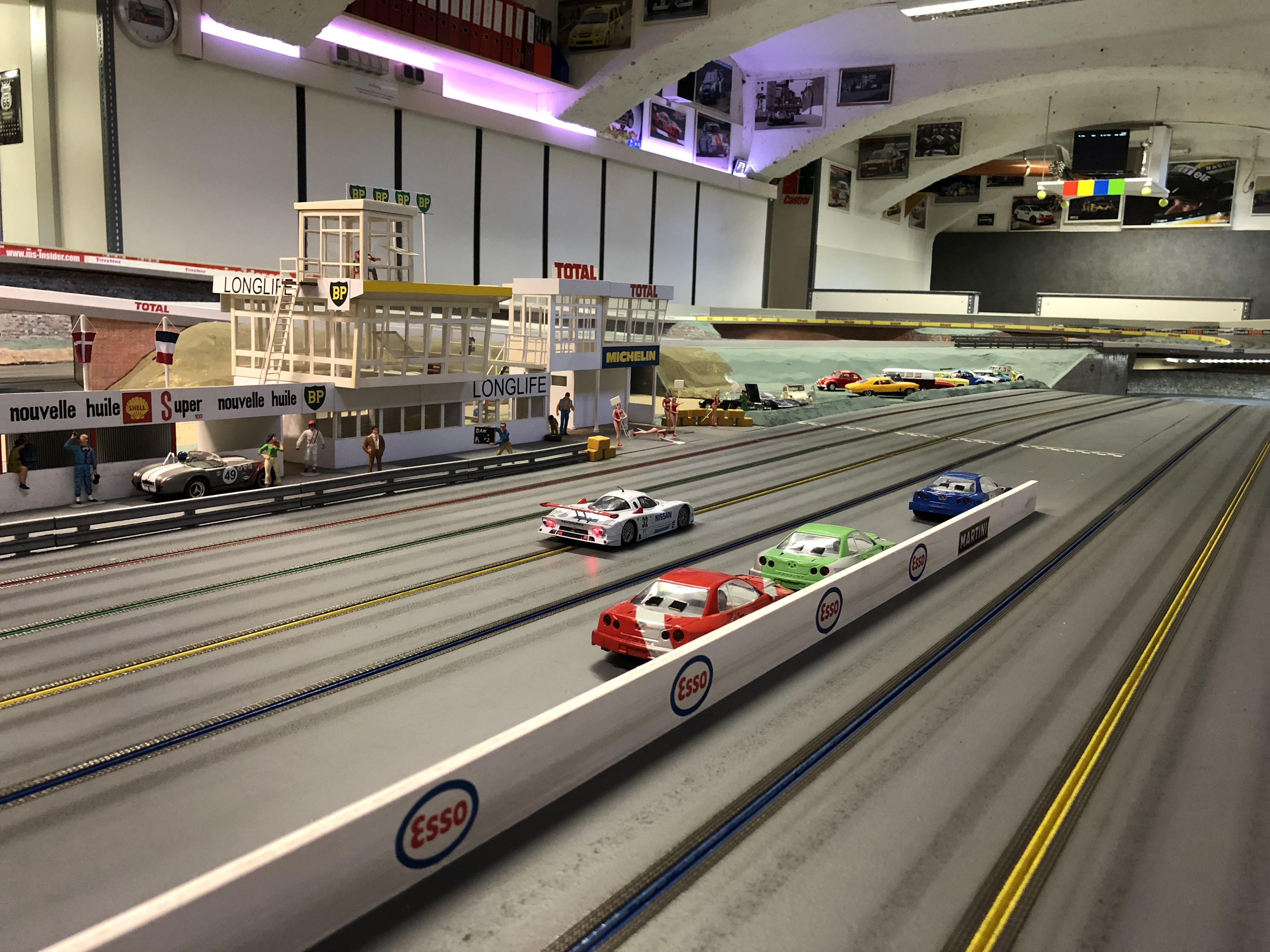 Slotcar-Racing: Spielzeugautos, die 160 km/h fahren - Games ...