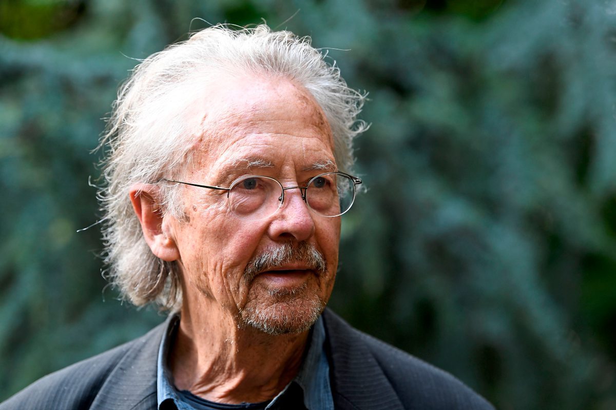 Peter Handke: Dichter, Denker und die Politik - Literatur - derStandard ...