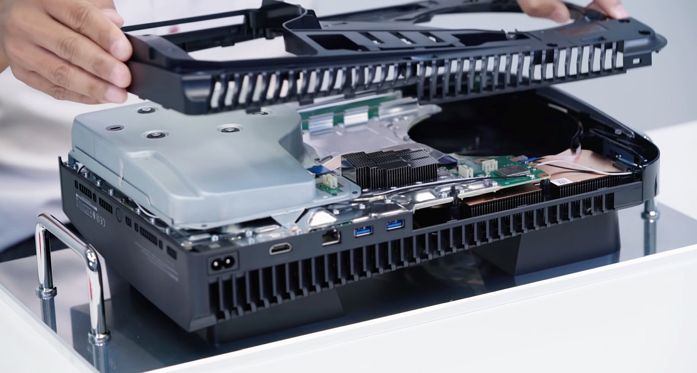 Teardown: Sony zerlegt die Playstation 5 - Games - derStandard.de › Web